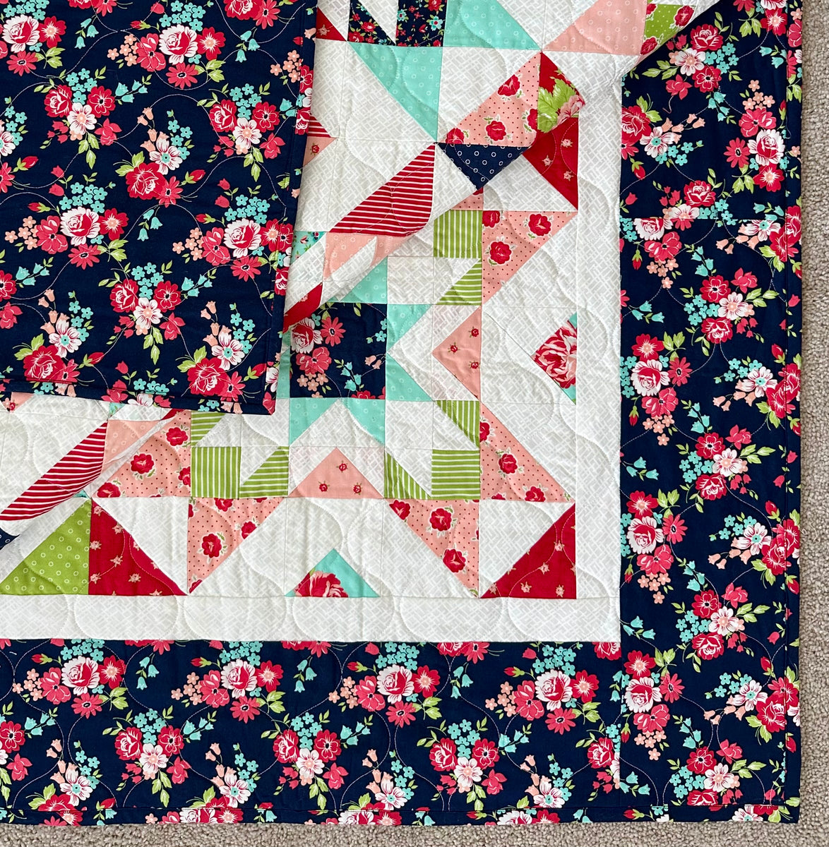 Bonnie and Camille Nesting Stars Finished Quilt 62" x 62" – Sewcial Stitch